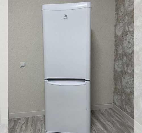 Холодильник indesit no frost