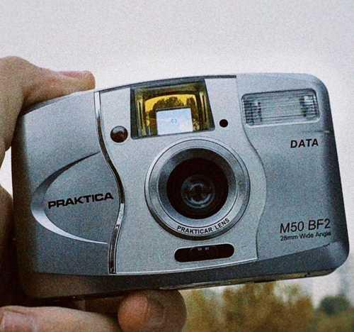 Пленочный фотоаппарат praktica