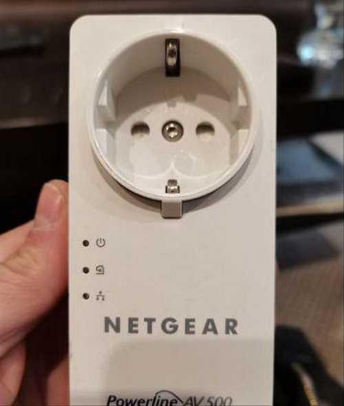 Сетевой адаптер Netgear Powerline av500