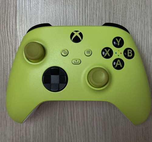 Геймпад Xbox One