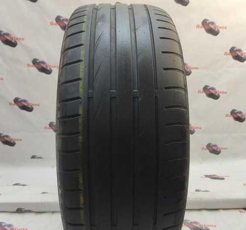 Maxxis Victra Sport VS5 235/55 R18