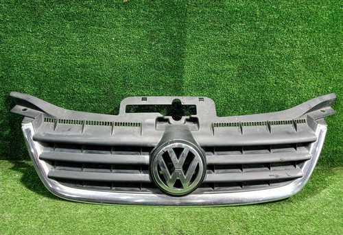 Решетка радиатора Volkswagen Touran 1T1 BLF (1.6)