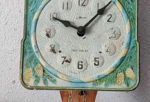 Настенные часы Маяк СССР 50-е годы