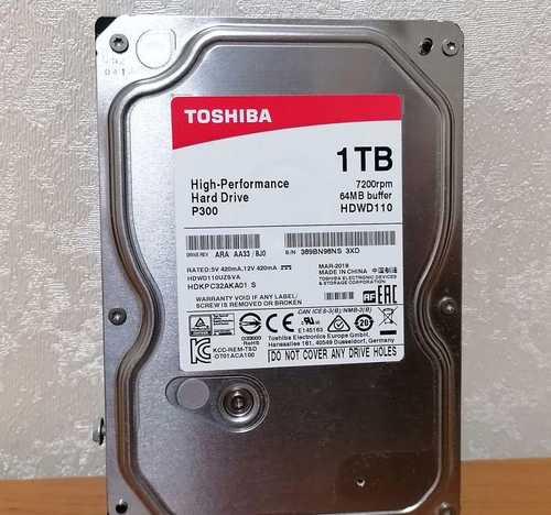 Жесткий диск Toshiba HDD 3.5 1 TB   SATA кабель