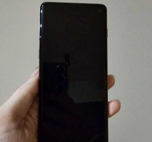 Samsung Galaxy S10, 8/128 ГБ