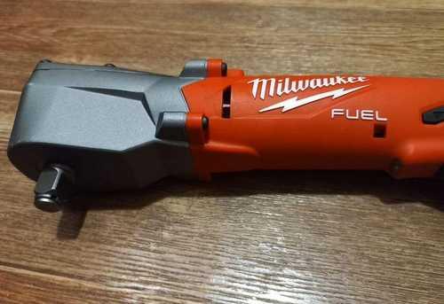 Гайковерт аккумуляторный milwaukee M12 fuel