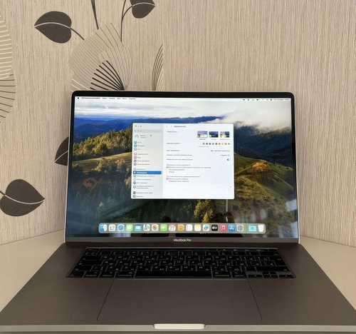MacBook Pro 16 2019 i9 / 32Gb / 1Tb