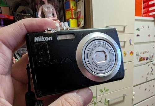 Nikon coolpix S203