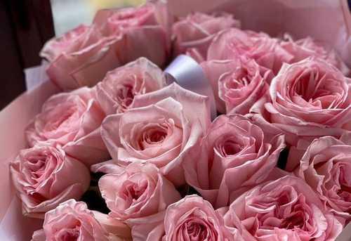 Ароматные розы, букет роз, пионовидные розы