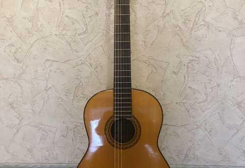Классическая гитара Yamaha C70