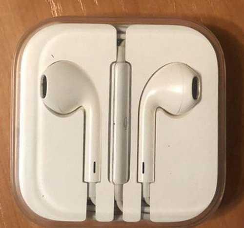 Наушники earpods