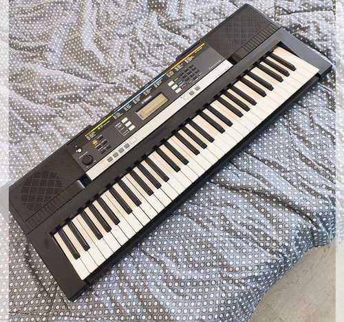 Синтезатор Yamaha PSR-E243