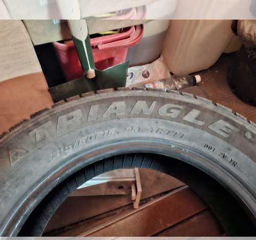 Triangle TR777 215/60 R16 95T