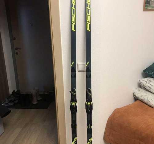 Лыжи беговые fisher коньковые 186см