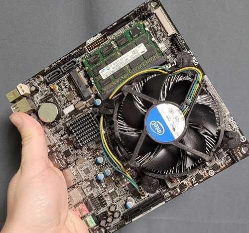 Материнская плата Asrock H81TM-ITX