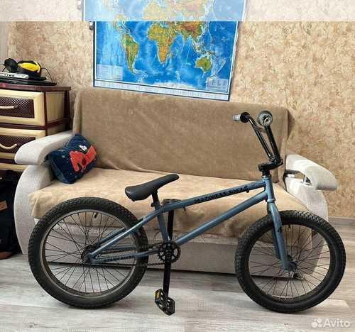 Трюковой велосипед bmx, б/у