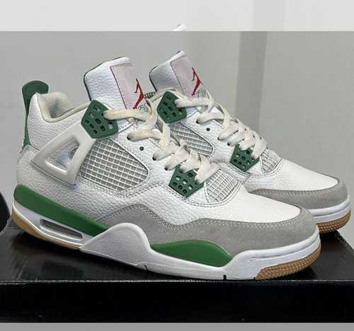 Кроссовки Jordan 4 (43)