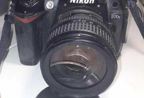 Nikon d70s