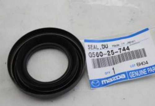 Mazda G560-25-744 Сальник подвесного подшипника пр