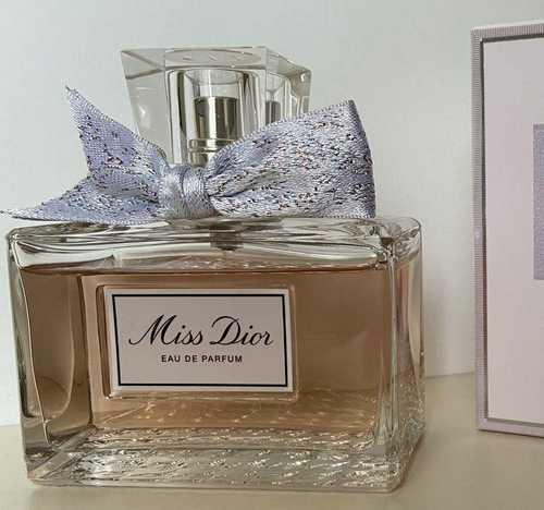 Парфюмерная вода Miss Dior Eau De Parfum 100 мл