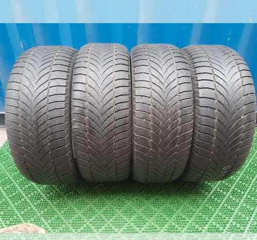 Goodyear UltraGrip Ice 2 225/55 R16 110T