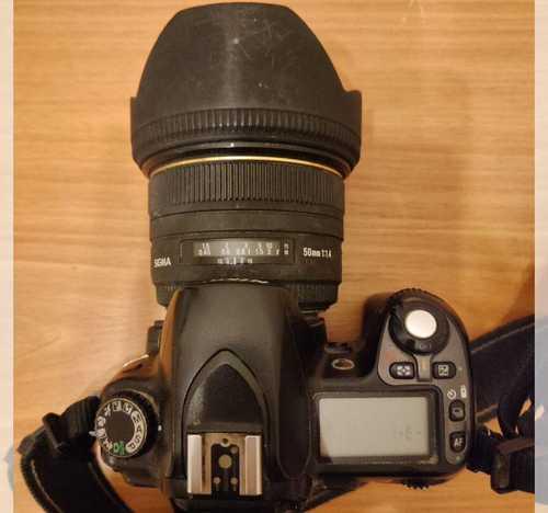 Фотоаппарат nikon d80 c объективом 50мм