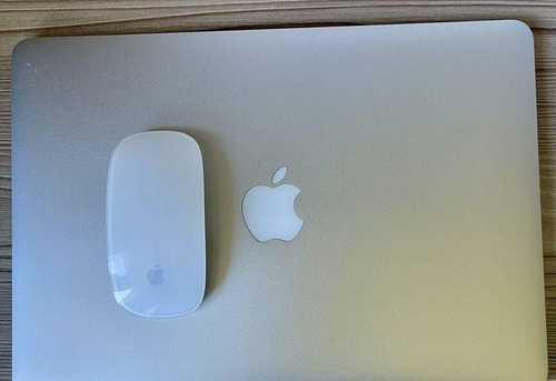 MacBook Air 13 (2010), 121 гб, 1.86 ггц, RAM 8 гб
