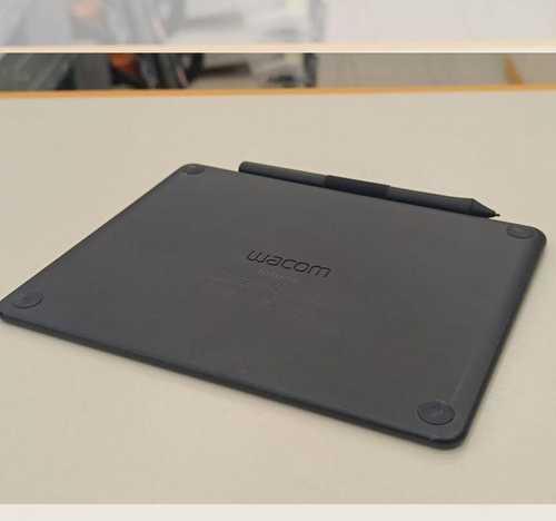 Графический планшет Wacom CLC-472