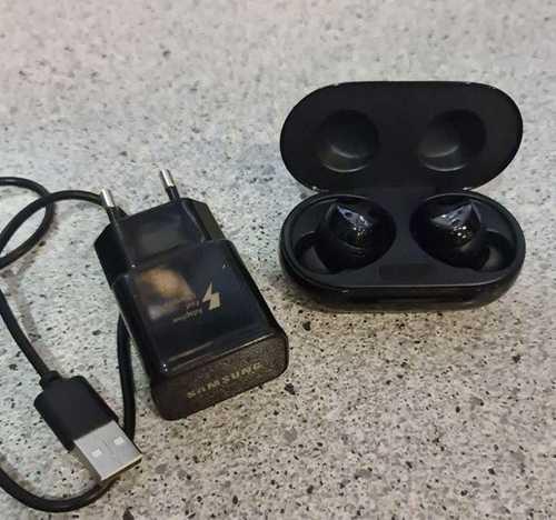 Беспроводные наушники Samsung Galaxy Buds+ SM-R175