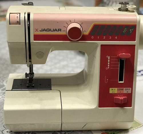 Швейная машина Jaguar