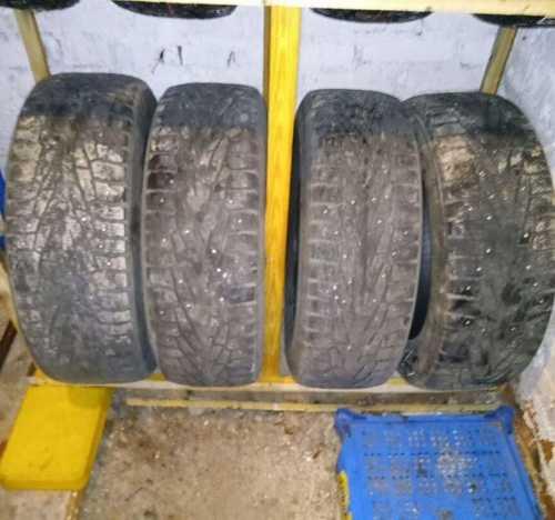Nokian Tyres Entyre 235/65 R17