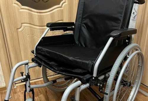 Инвалидная коляска складная omega luxe 550