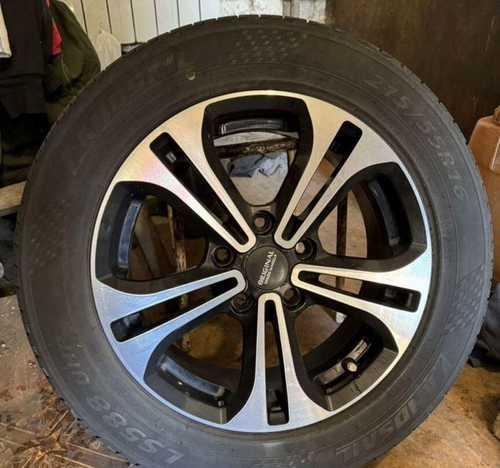 Landsail LS588 UHP 215/55 R16 97