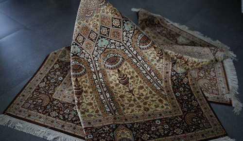 Шелковый персидский ковер ручной работы