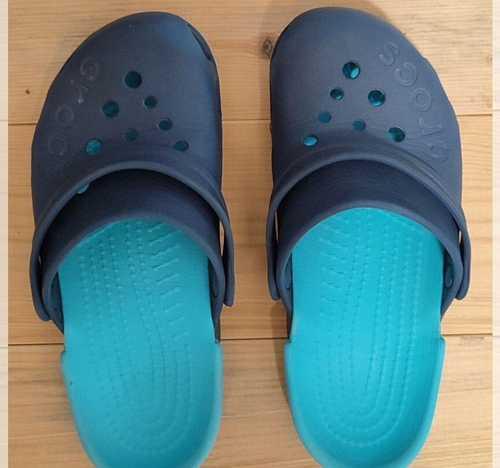 Шлепки crocs 33-34