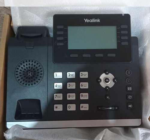 Телефон VoIP Yealink SIP-T43U