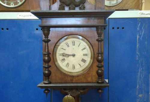 Старинные голландские часы