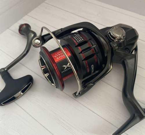 Катушка Shimano Vanford VF4000XGF