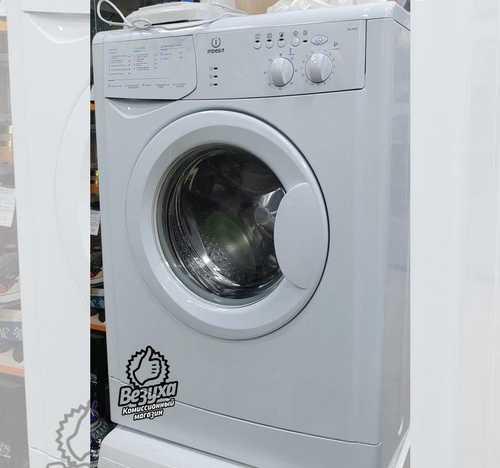 Стиральная машина Indesit wiun82