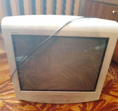 Телевизор бу sony trinitron