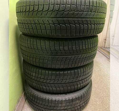 Michelin X-Ice 215/60 R17