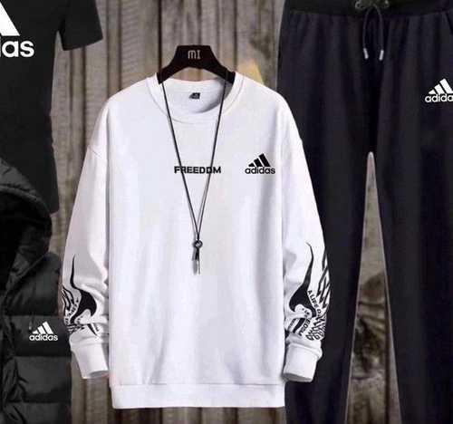 Спортивный костюм Adidas 4 предмета