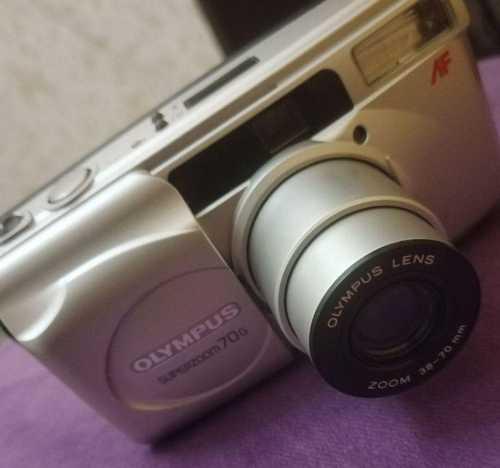 Пленочный фотоаппарат Olympus superzoom 70 G