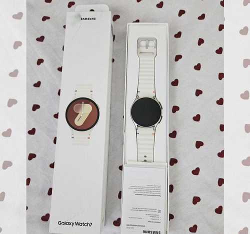 Смарт-часы Samsung Galaxy Watch 7