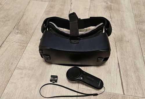 Гарнитура Samsung Gear VR