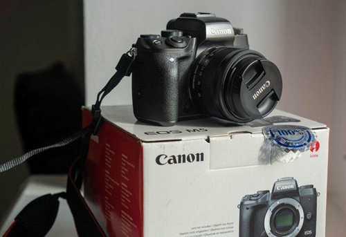 Фотоаппарат Canon EOS M5 с китовым объективом