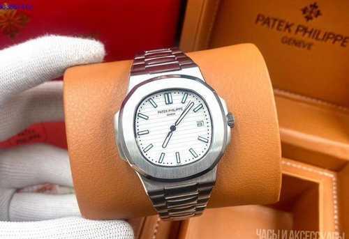 Чаcы Patek Philippe Nautilus