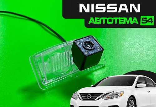 Камера з/вида в подсветку номера Nissan X-trail