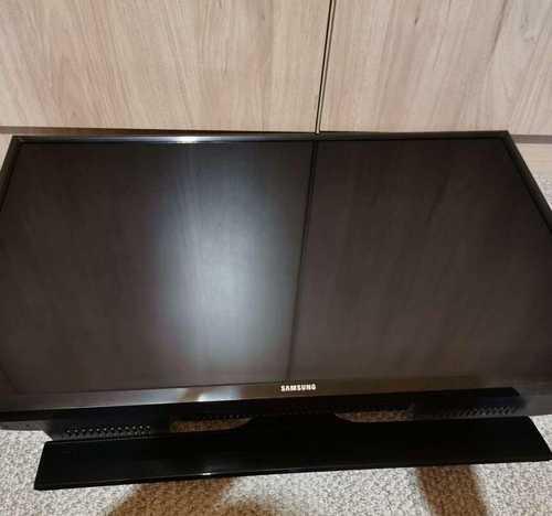 Телевизор Samsung T28E310EX