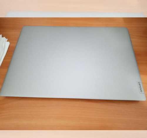 Lenovo IdeaPad 3 17itl6